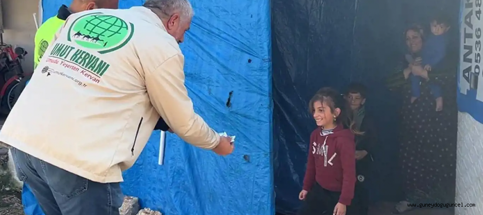 Umut Kervanı'ndan köylerdeki depremzedelere yardım eli - Bölge ... Umut Kervanı'ndan köylerdeki depremzedelere yardım eli - Bölge ...